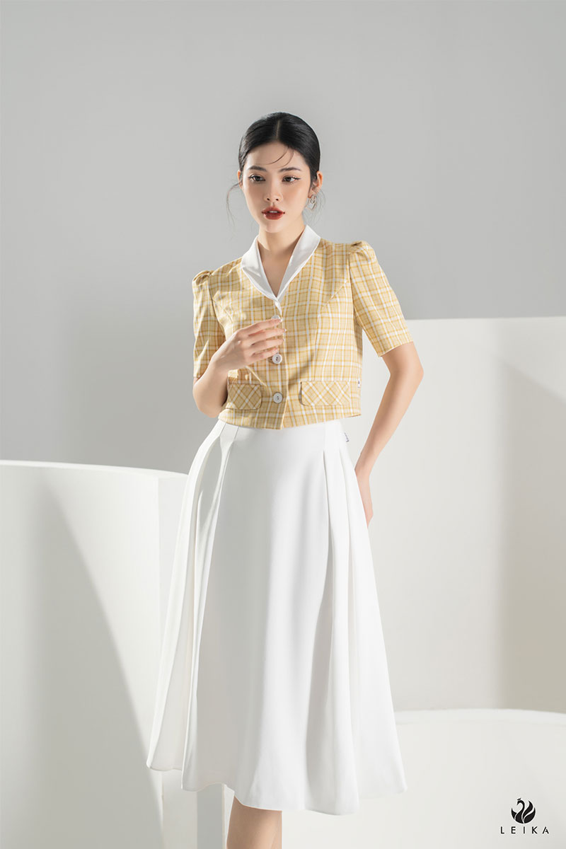 BST Set In Motion - Bước đi uyển chuyển với thiết kế basic